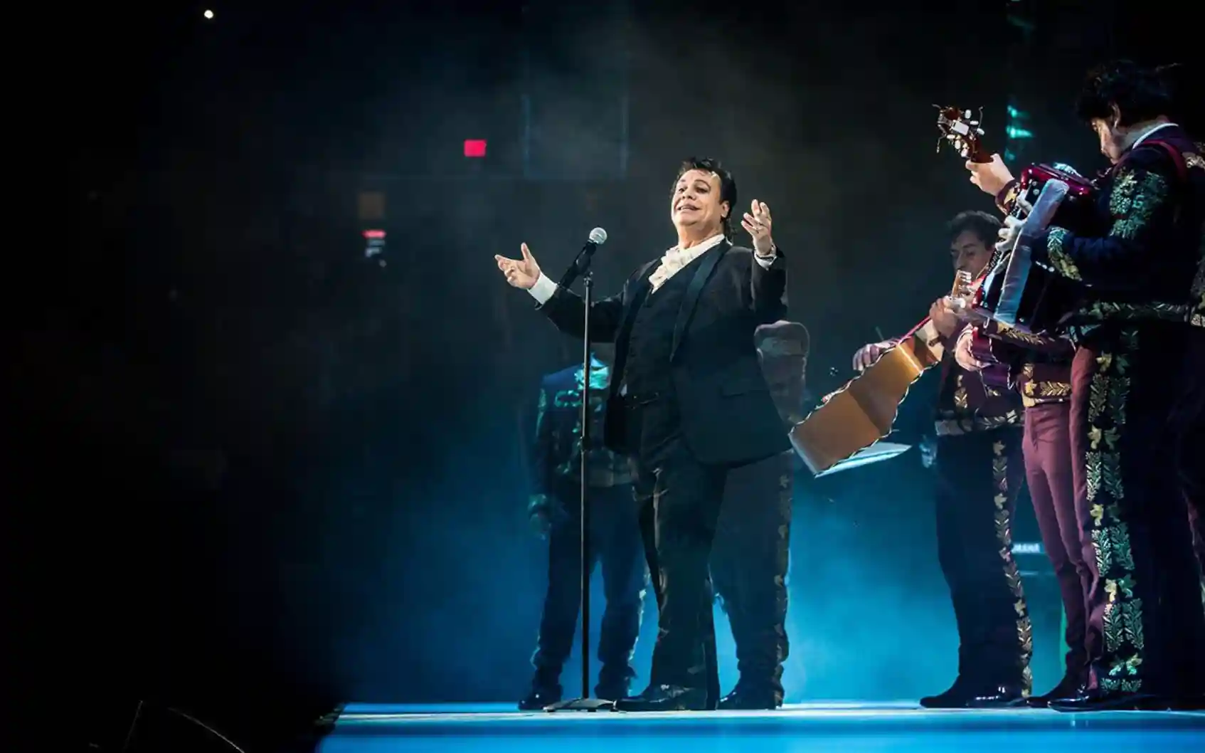 Habrá desfile nocturno en honor a Juan Gabriel | JN1 Noticiero